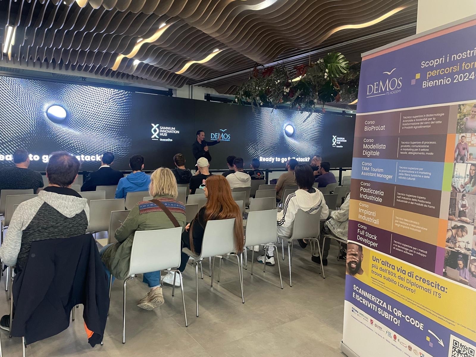 Open Day al Samnium Innovation Hub per il nuovissimo Corso ITS Demos Full Stack Developer - ITS ...